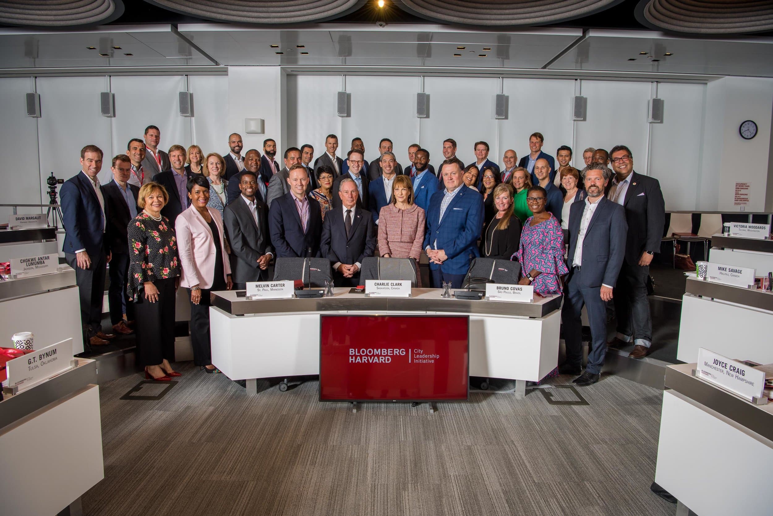Second class of mayors go back to school - Bloomberg Center for Cities