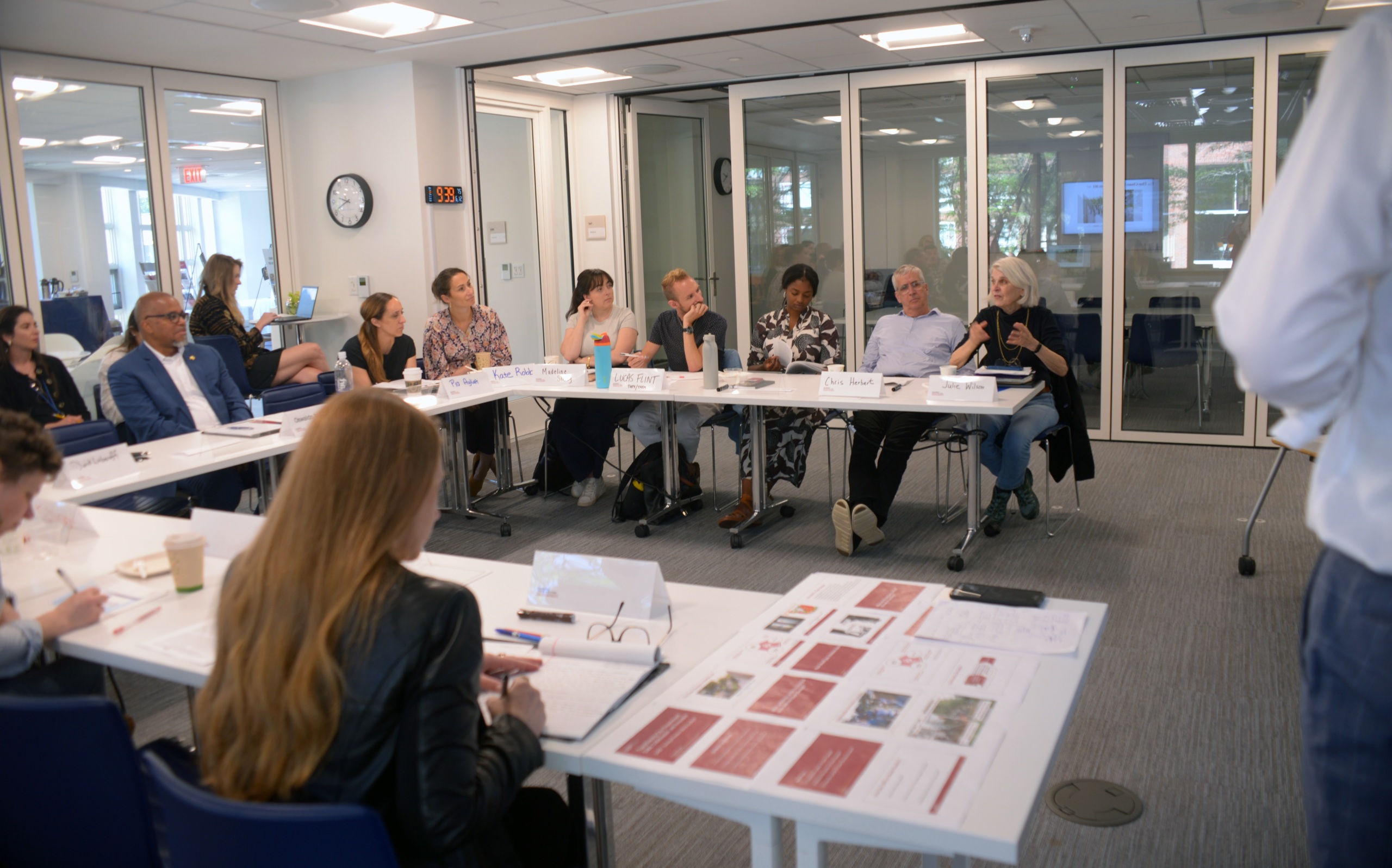 Lunchtime Teaching Case Workshop - Bloomberg Center for Cities
